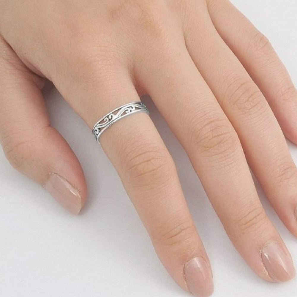 Buy the Swirl Cut Out Sterling Silver Ring | JaeBee Jewelry
